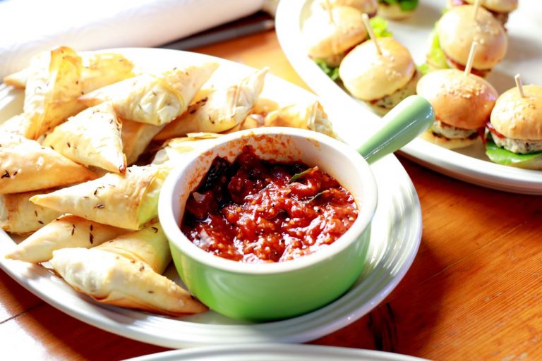 Reza Mahammad cooks up a sumptuous feast at Explorers Club, Franschhoek ...